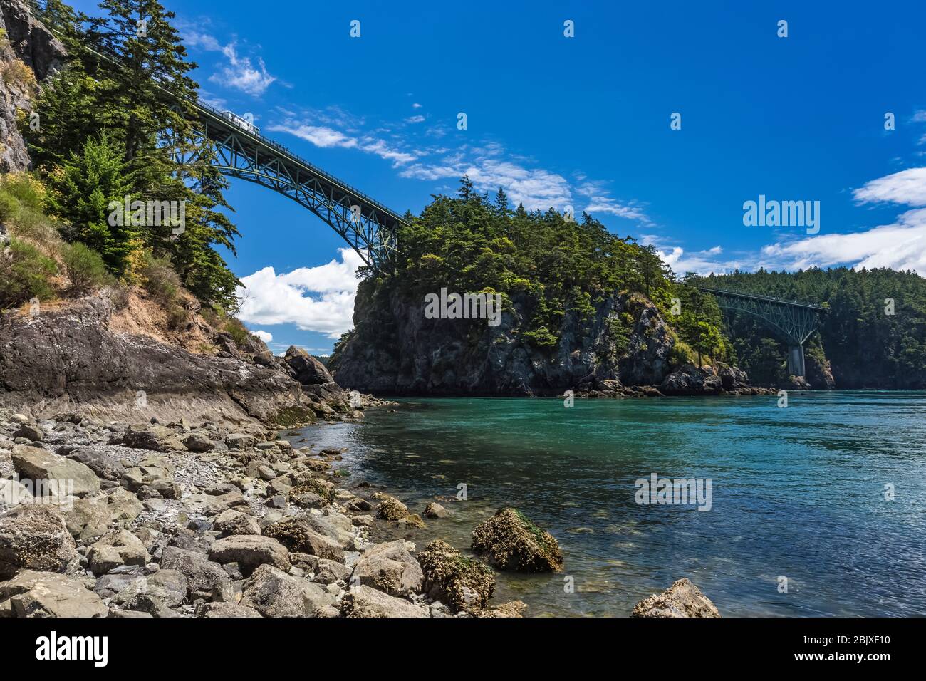 Deception pass bridge hi-res stock photography and images - Alamy