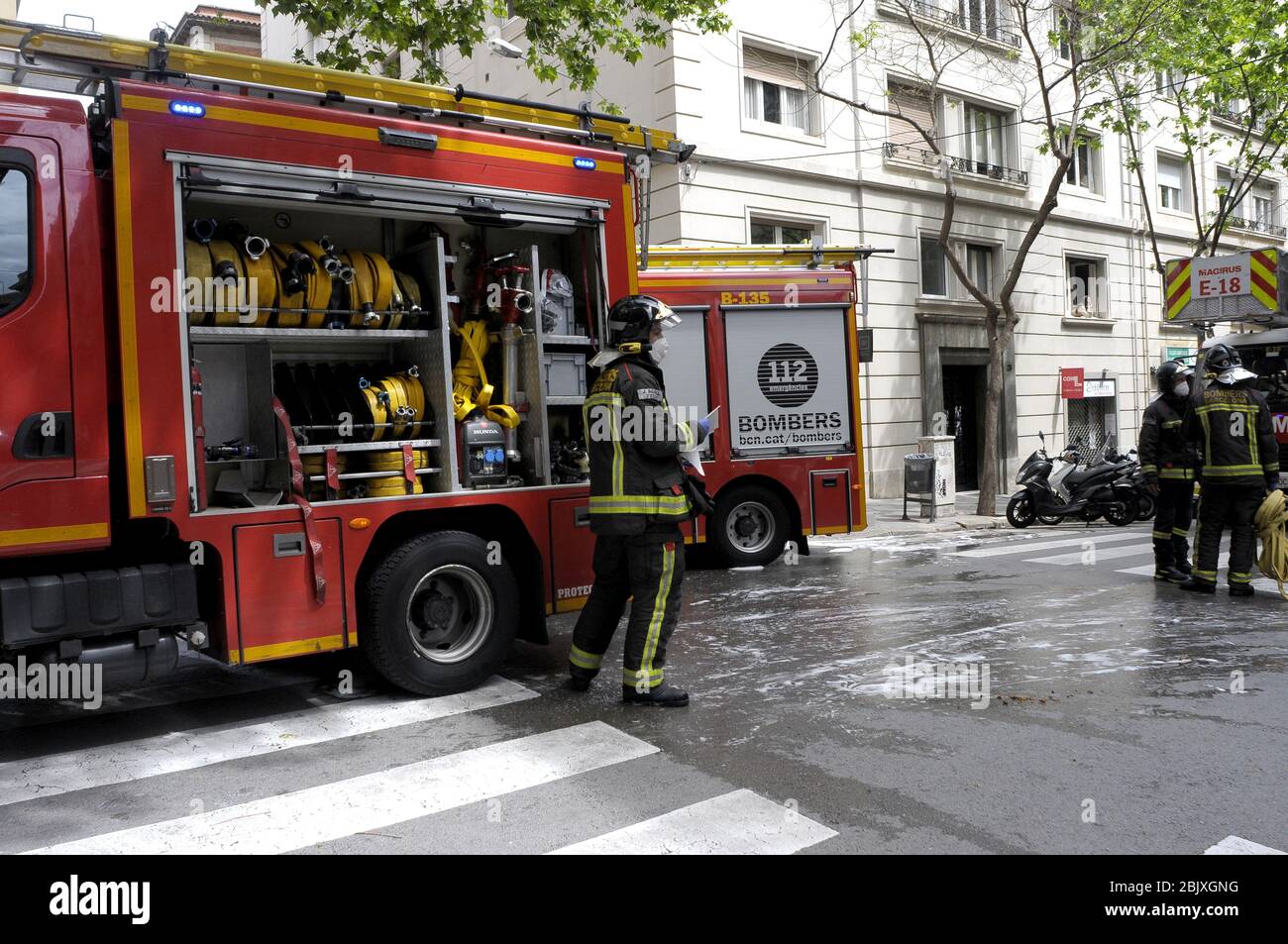 Intervention of the Barcelona firefighters, Barcelona fire brigade ...