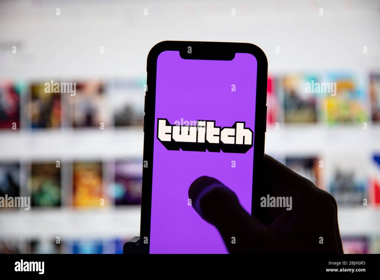 Live streaming logo hi-res stock photography and images - Alamy