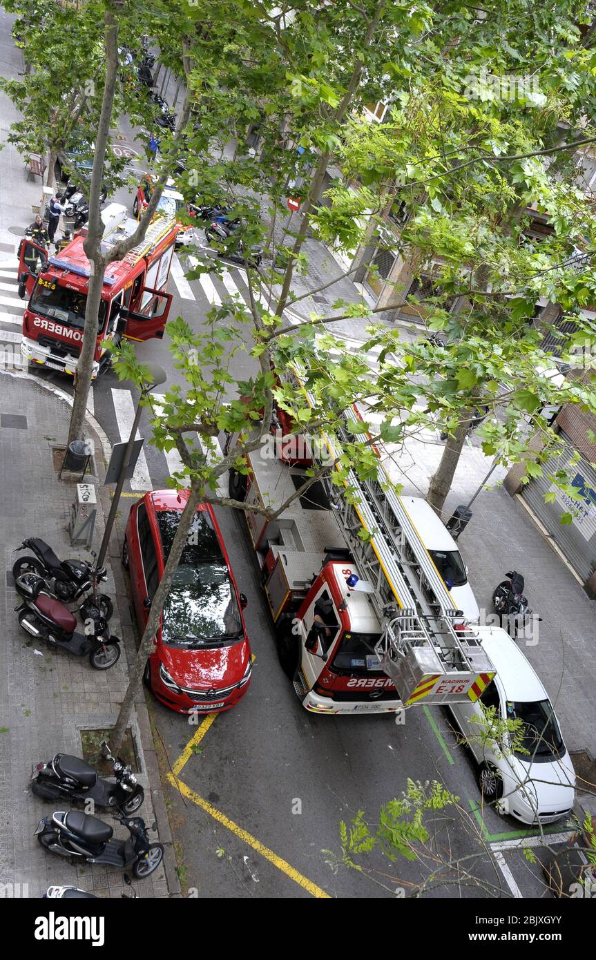 Intervention of the Barcelona firefighters, Barcelona fire brigade ...