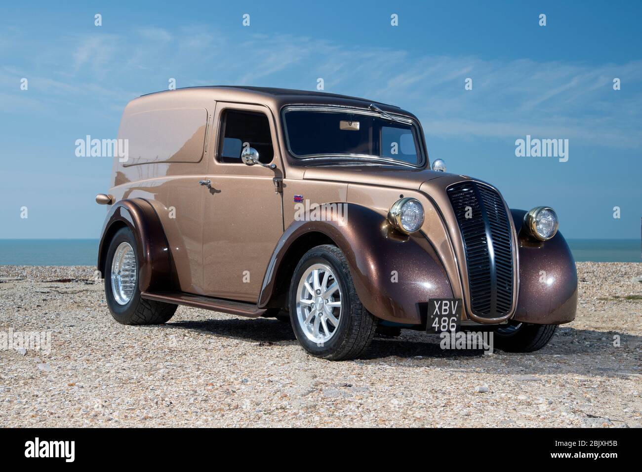 Morris Z van classic British van based hot rod Stock Photo - Alamy