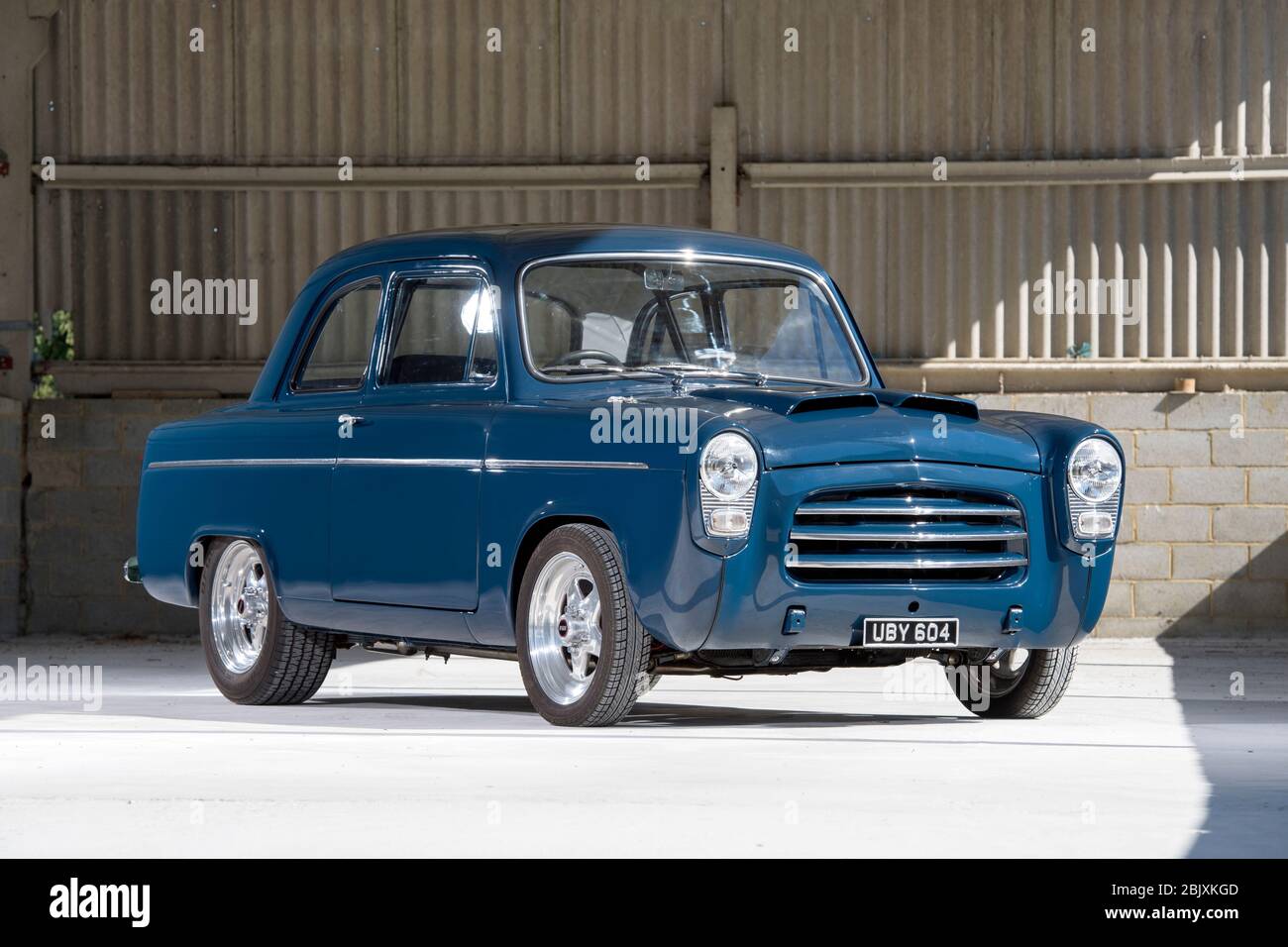Ford 100e hi-res stock photography and images - Alamy