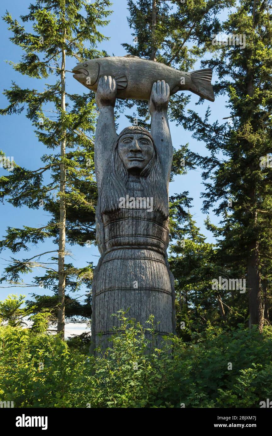 The Maiden of Deception Pass cedar carving by artist Tracy W. Powell ...