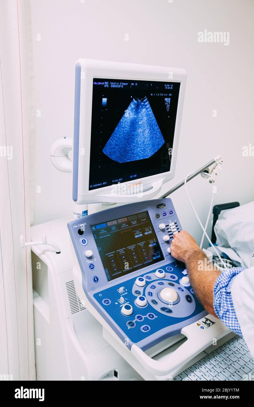 Specialized hospital hi-res stock photography and images - Alamy