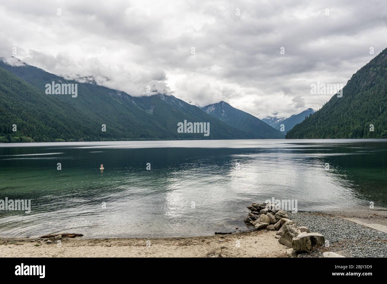 Chilliwack lake hi-res stock photography and images - Alamy