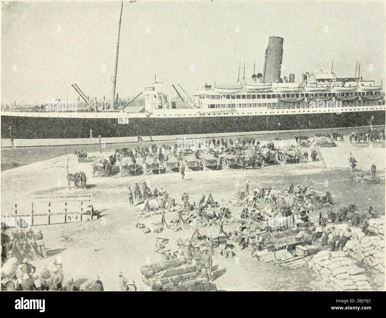 HMT Alaunia (1913) B7 withtwentyninthd00creirich 0042 Stock Photo - Alamy
