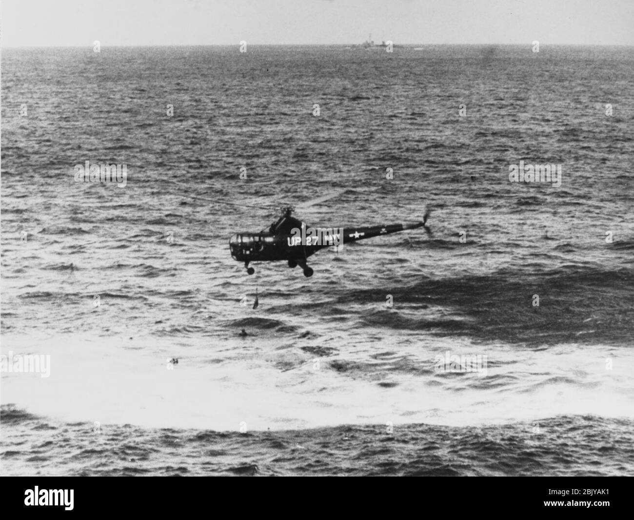 HO3S-1 of HU-1 rescues VC-3 pilot off Korea in February 1951 Stock ...