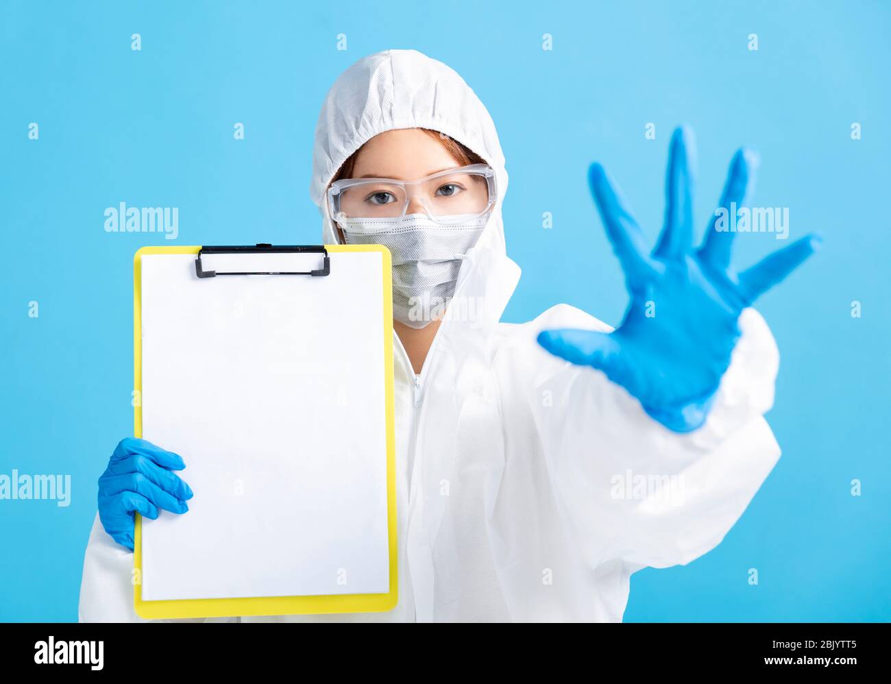 Female doctor nurse wearing glasses hi-res stock photography and images ...