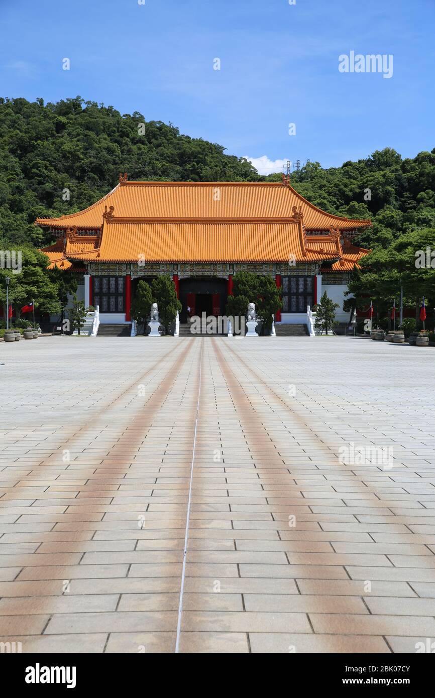 National Revolutionary Martyrs' Shrine in Taiwan Stock Photo - Alamy