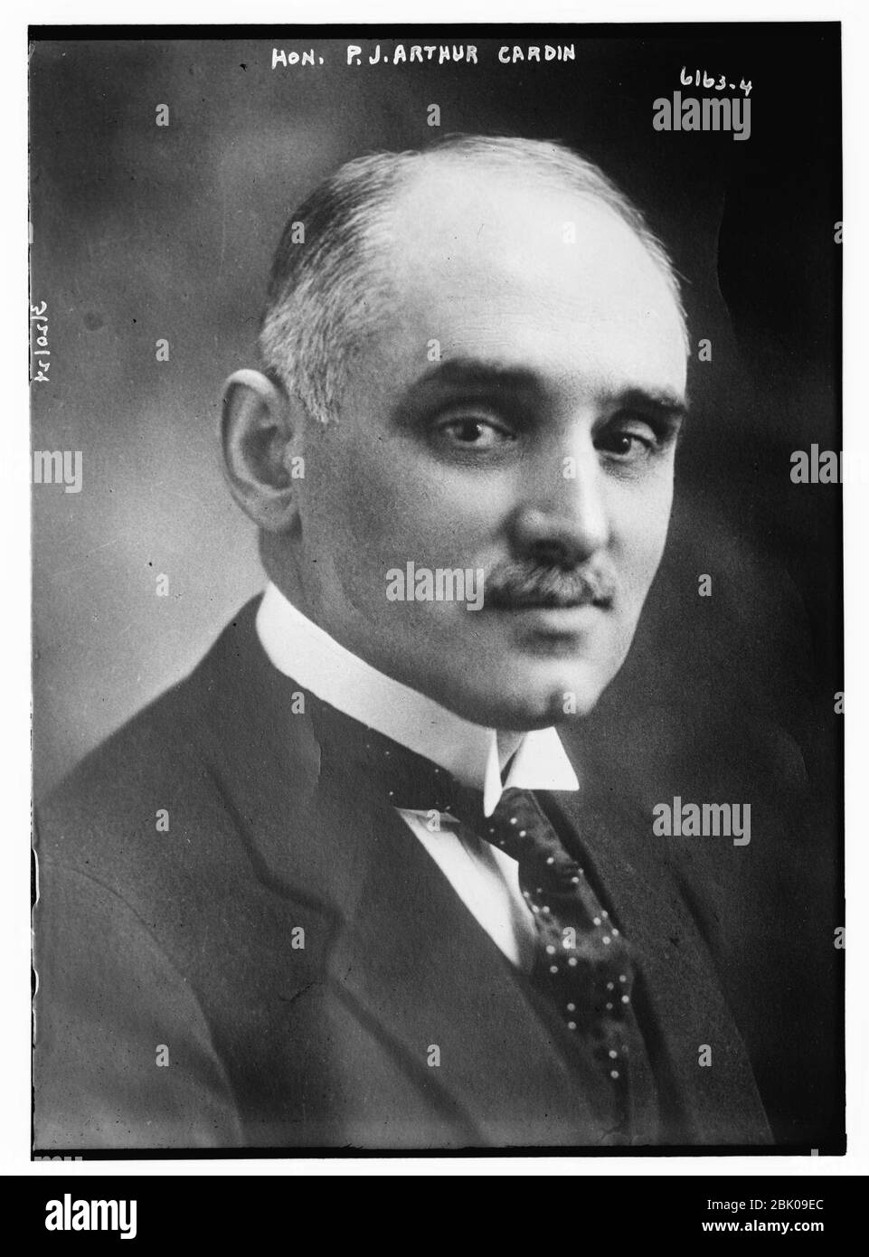 Cardin historical hi-res stock photography and images - Alamy