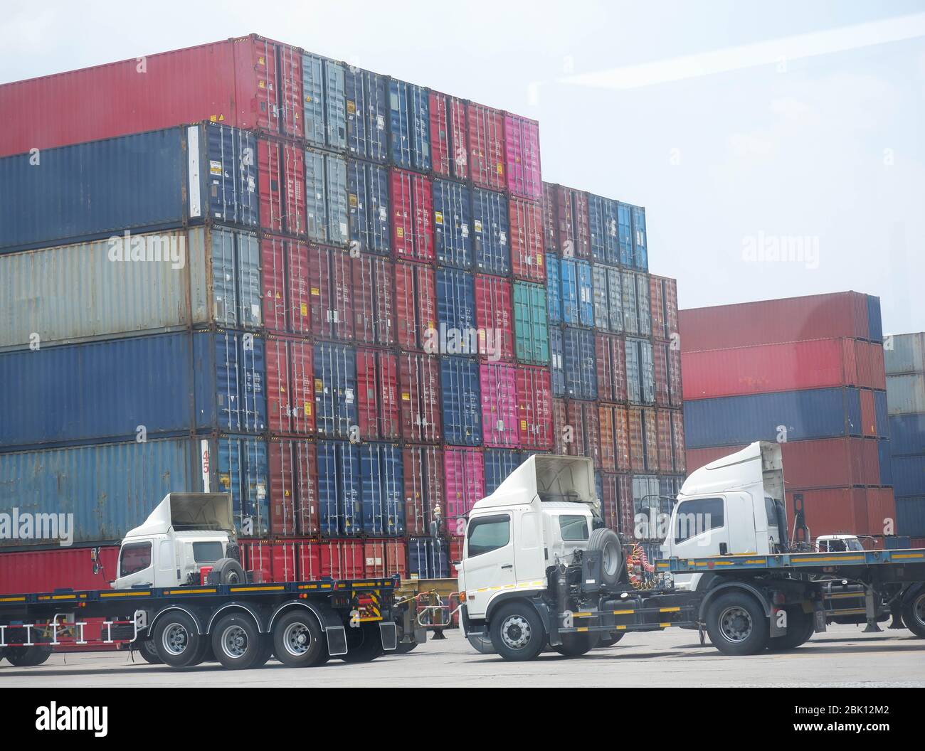 Cargo container truck picking hi-res stock photography and images - Alamy