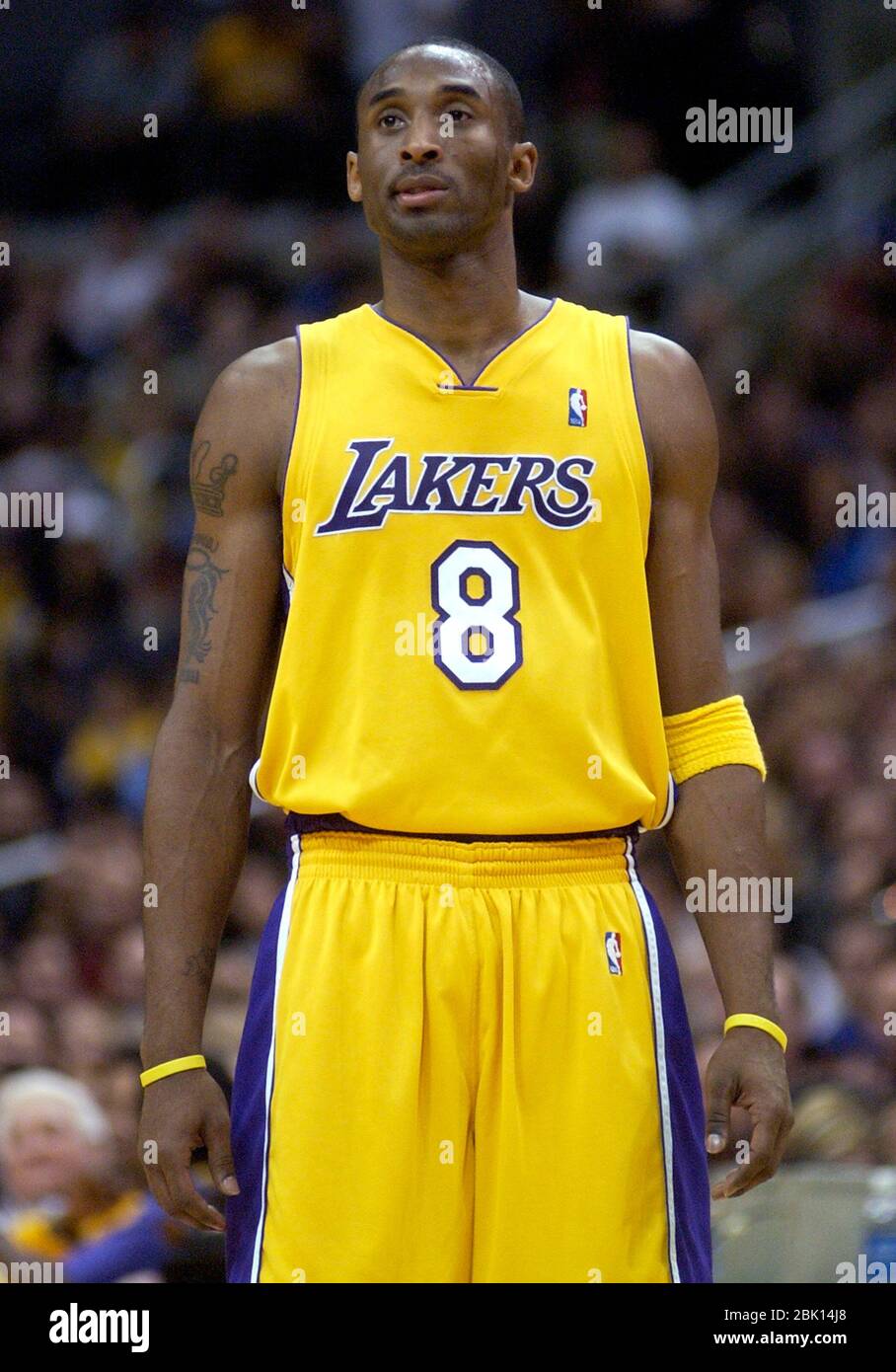 Los Angeles, United States. 19th Dec, 2003. Los Angeles Lakers guard ...