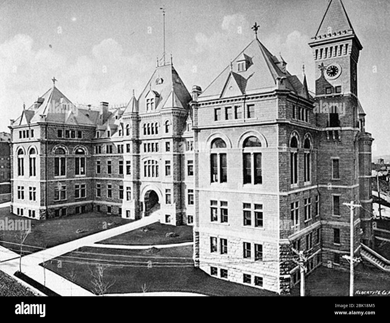 Hotel de ville de Quebec - 1896 Stock Photo - Alamy