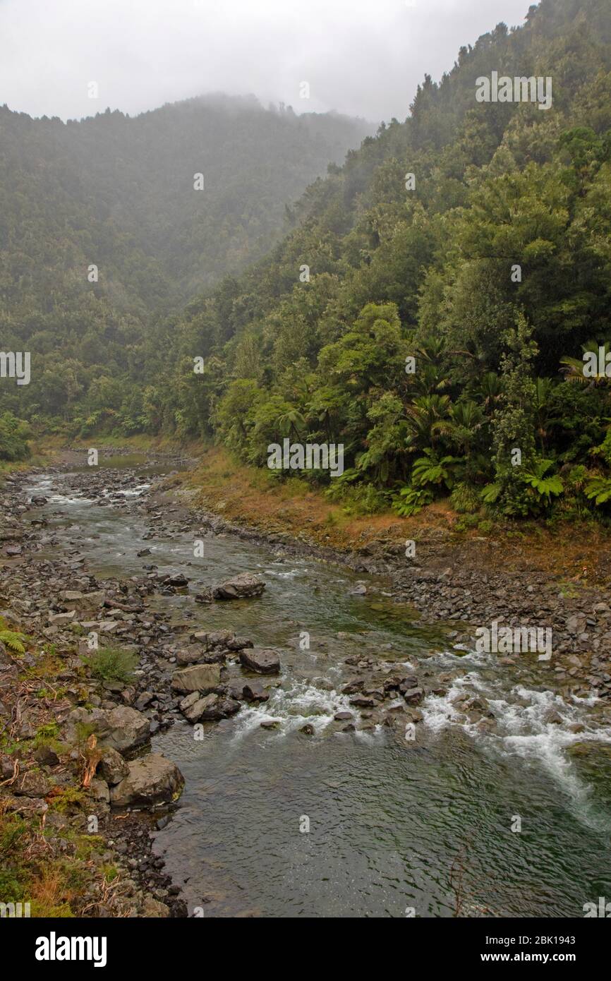 Waioeka gorge hi-res stock photography and images - Alamy