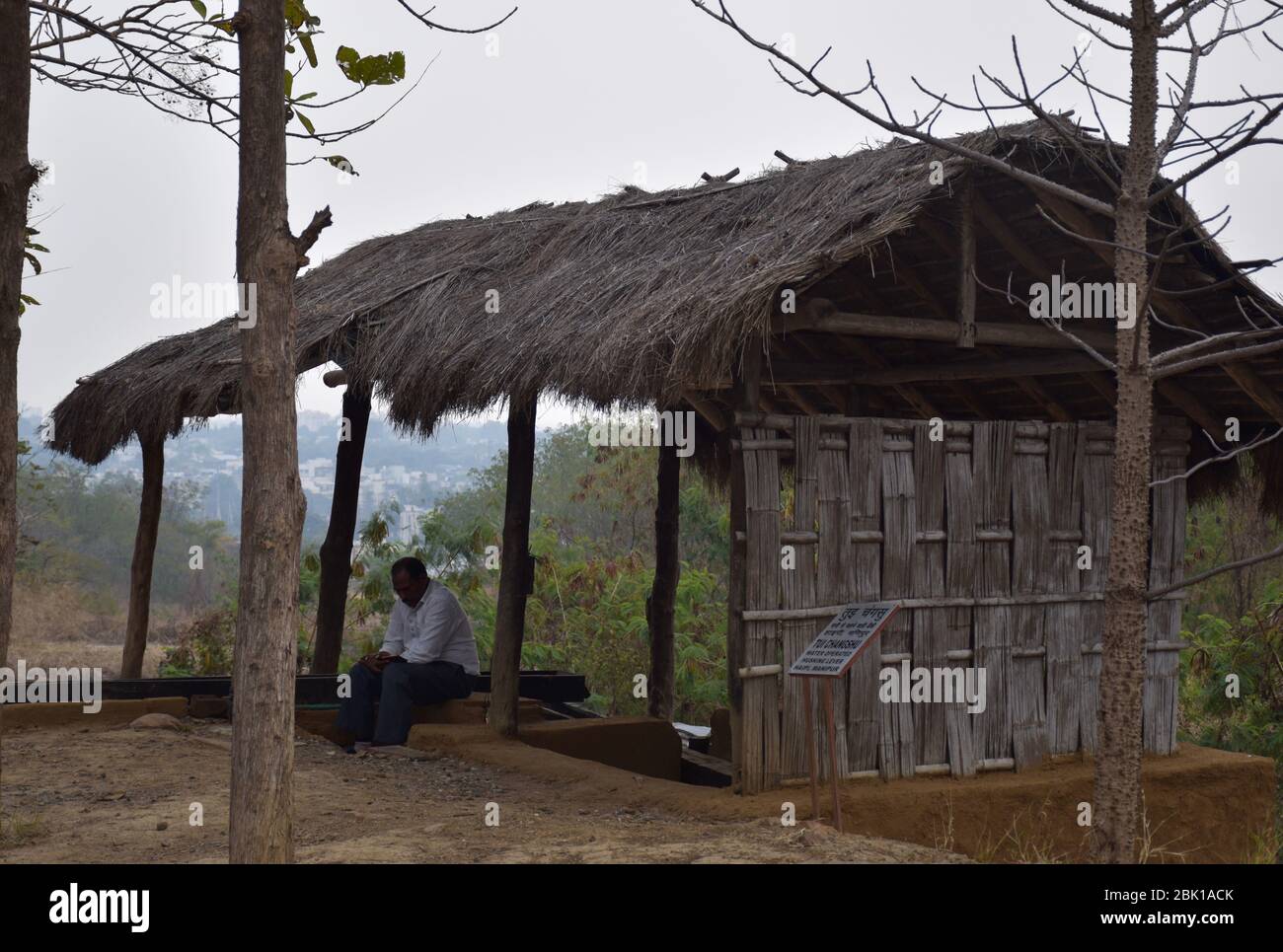 Tribal hut hi-res stock photography and images - Alamy