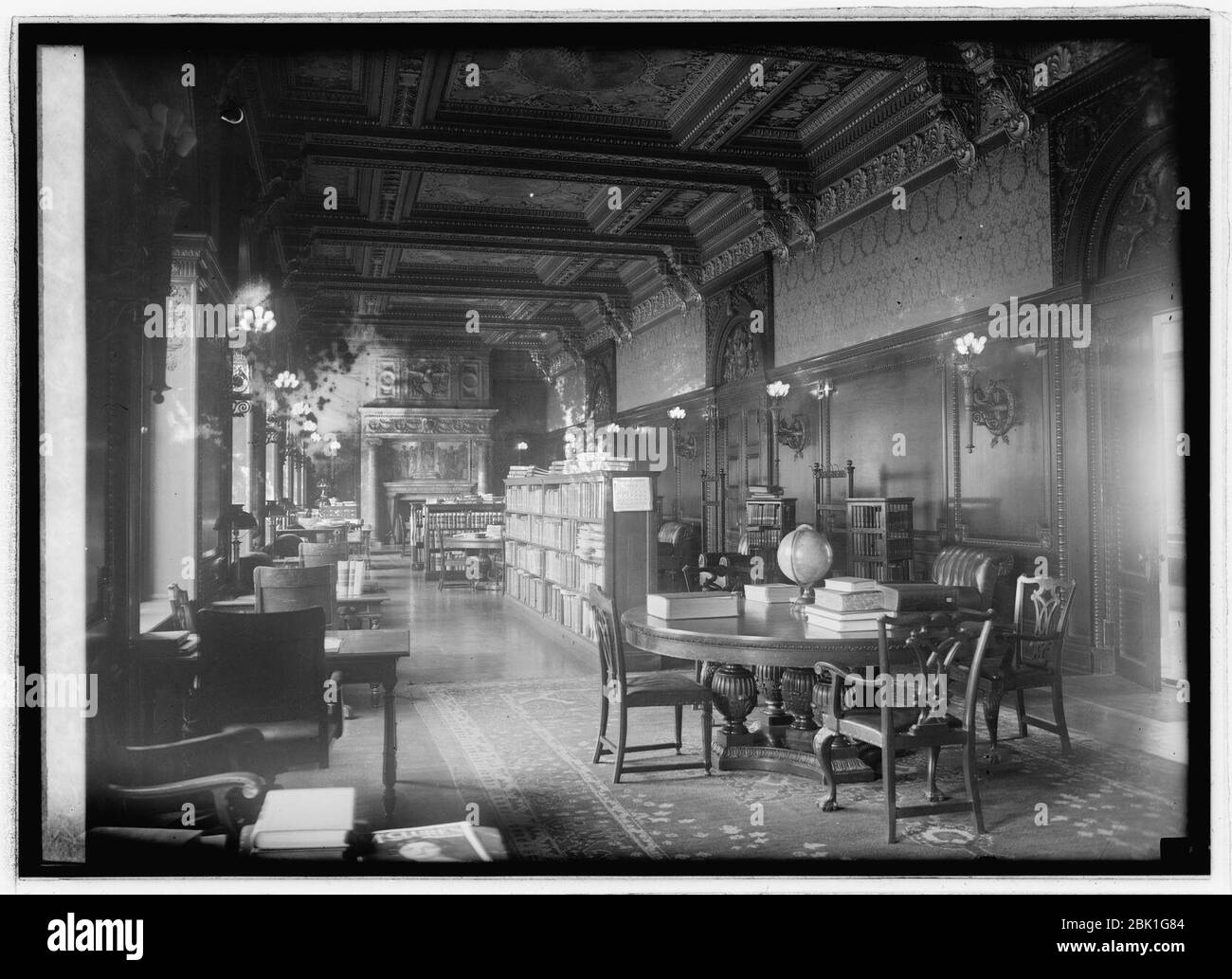 House reading room library Stock Photo - Alamy