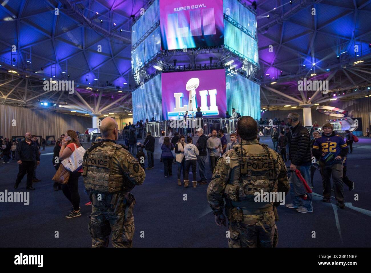 HSI SRT Security at the Minneapolis Convention Center Stock Photo - Alamy