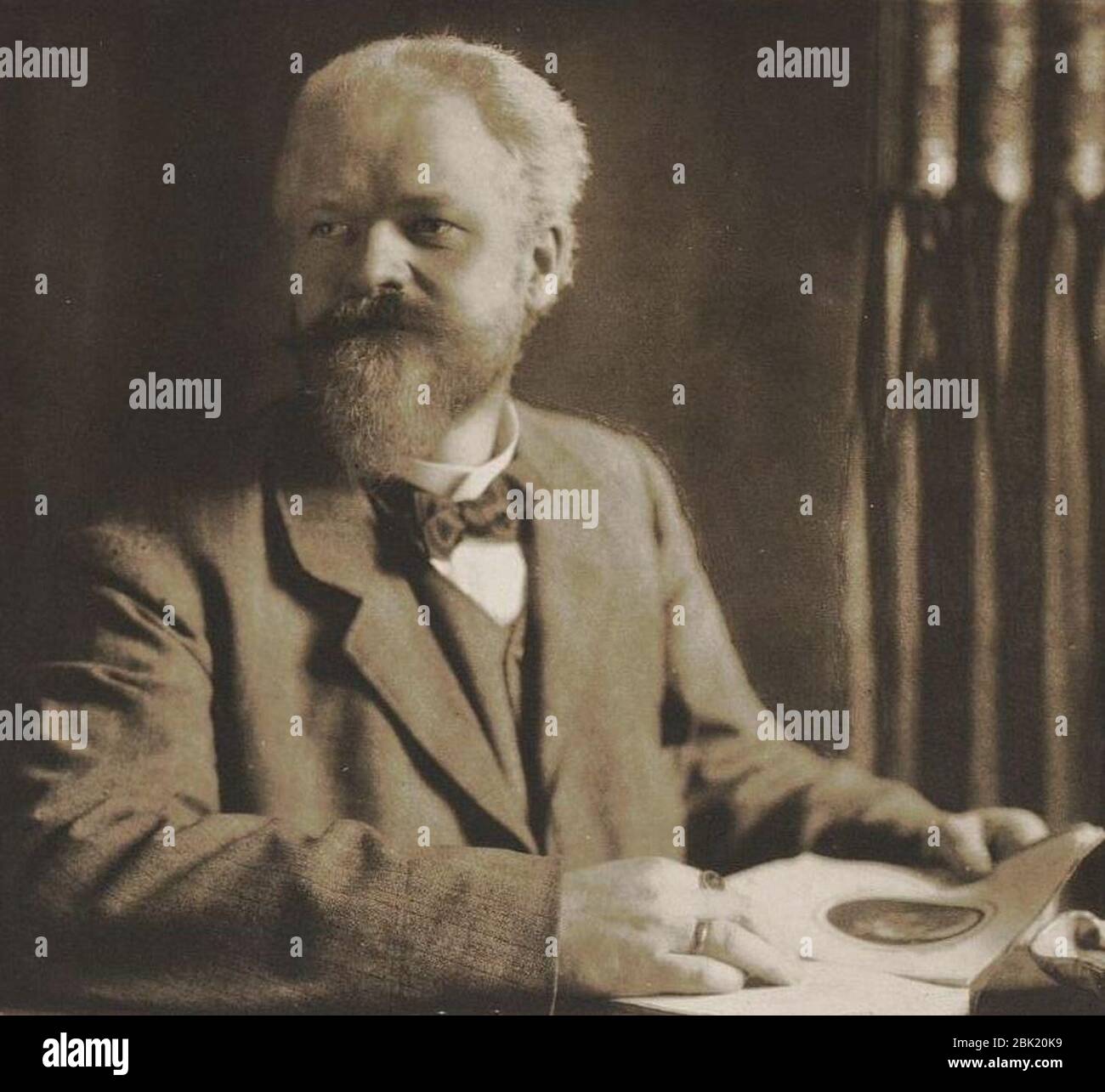Hugo Erdmann, 1907 Stock Photo - Alamy
