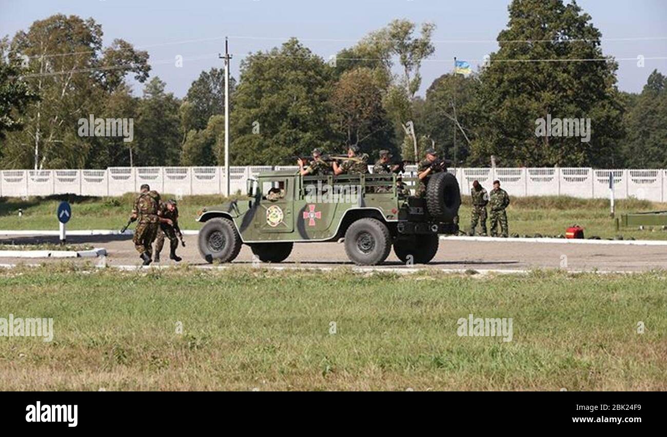 Humvee in Ukrainian service Stock Photo - Alamy