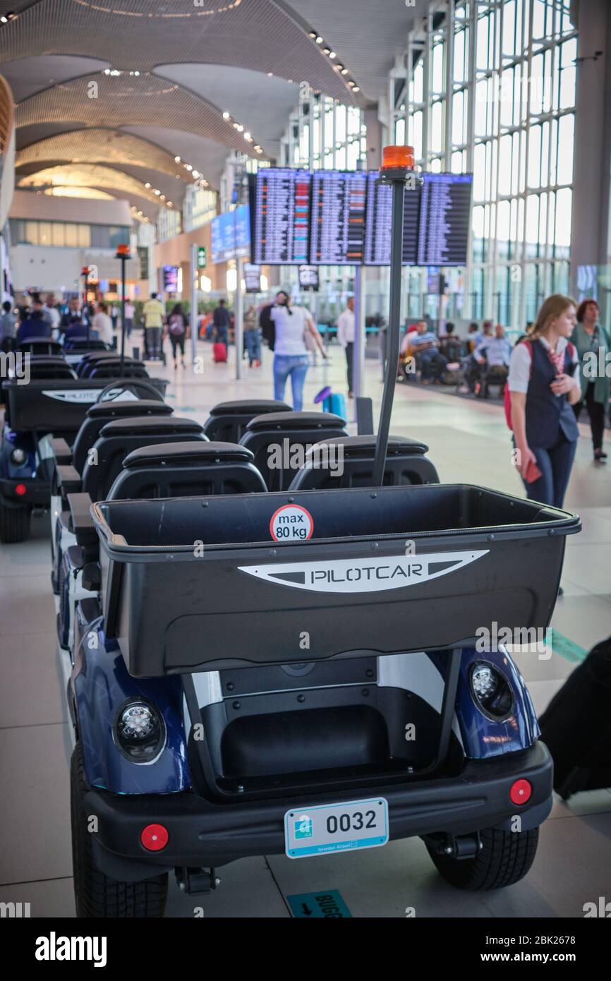 Airport vip terminal hi-res stock photography and images - Alamy
