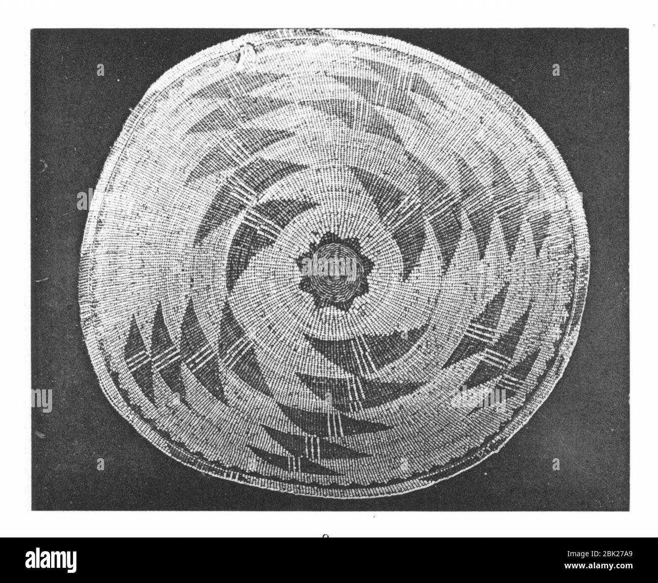 Hupa acorn basket pan Stock Photo - Alamy