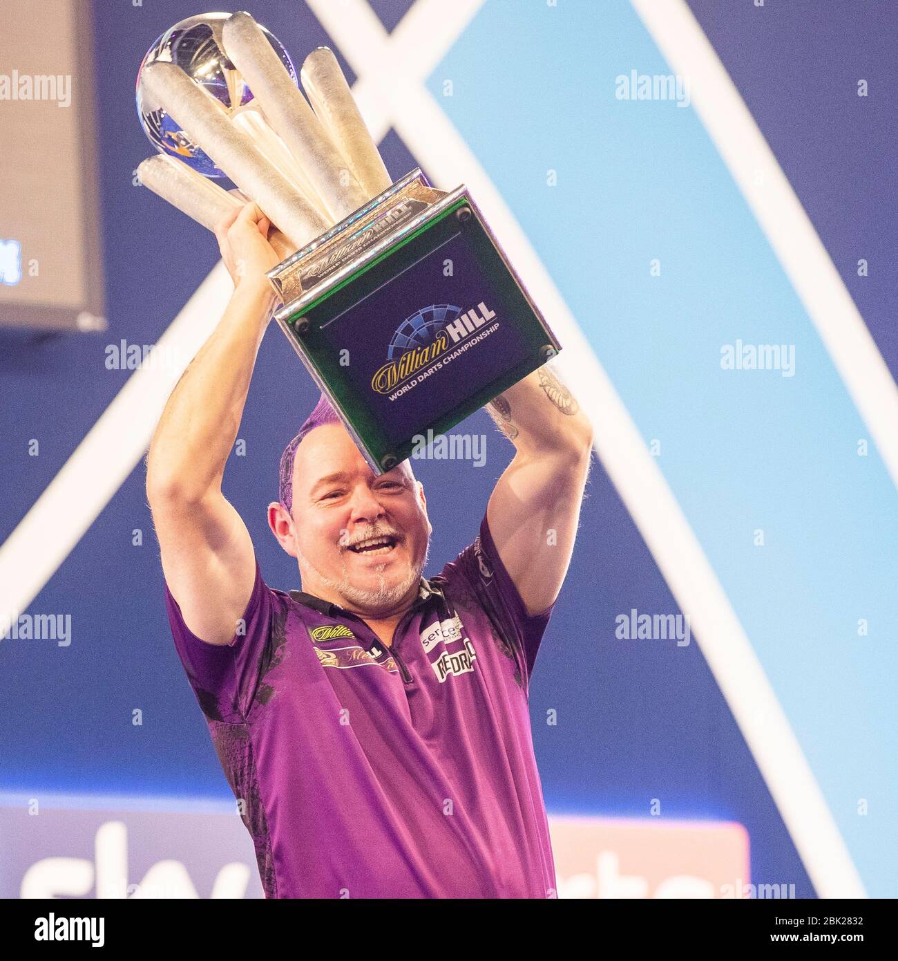 01-01-2020 Peter Wright wins the PDC World Championship 2020 in ...