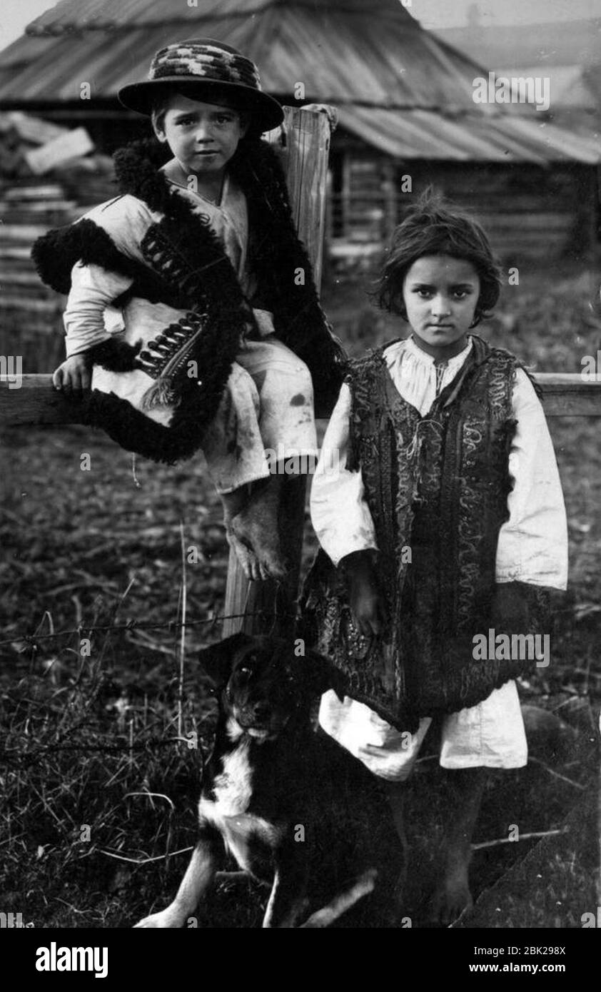 Hutsuls 1927, Verkhovyna, west Ukraine Stock Photo - Alamy