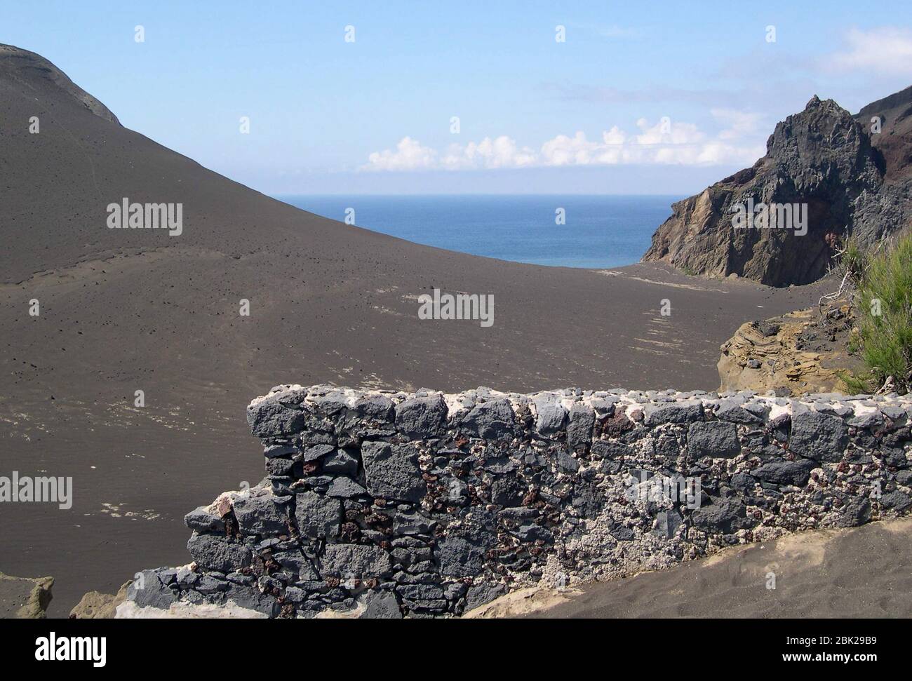 Horta azores beach hi-res stock photography and images - Alamy