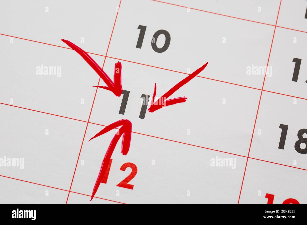 Red marker circle hi-res stock photography and images - Alamy