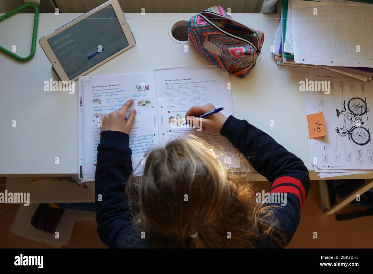 Homeschool learning hi-res stock photography and images - Alamy