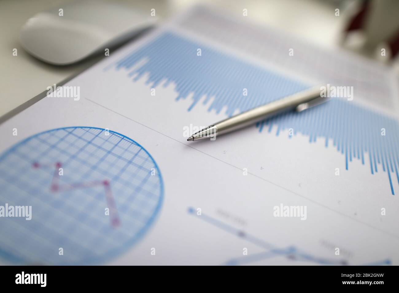 Analysing stats graph Stock Photo - Alamy