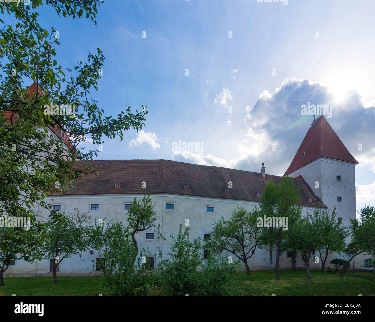 Schloss orth hi-res stock photography and images - Alamy