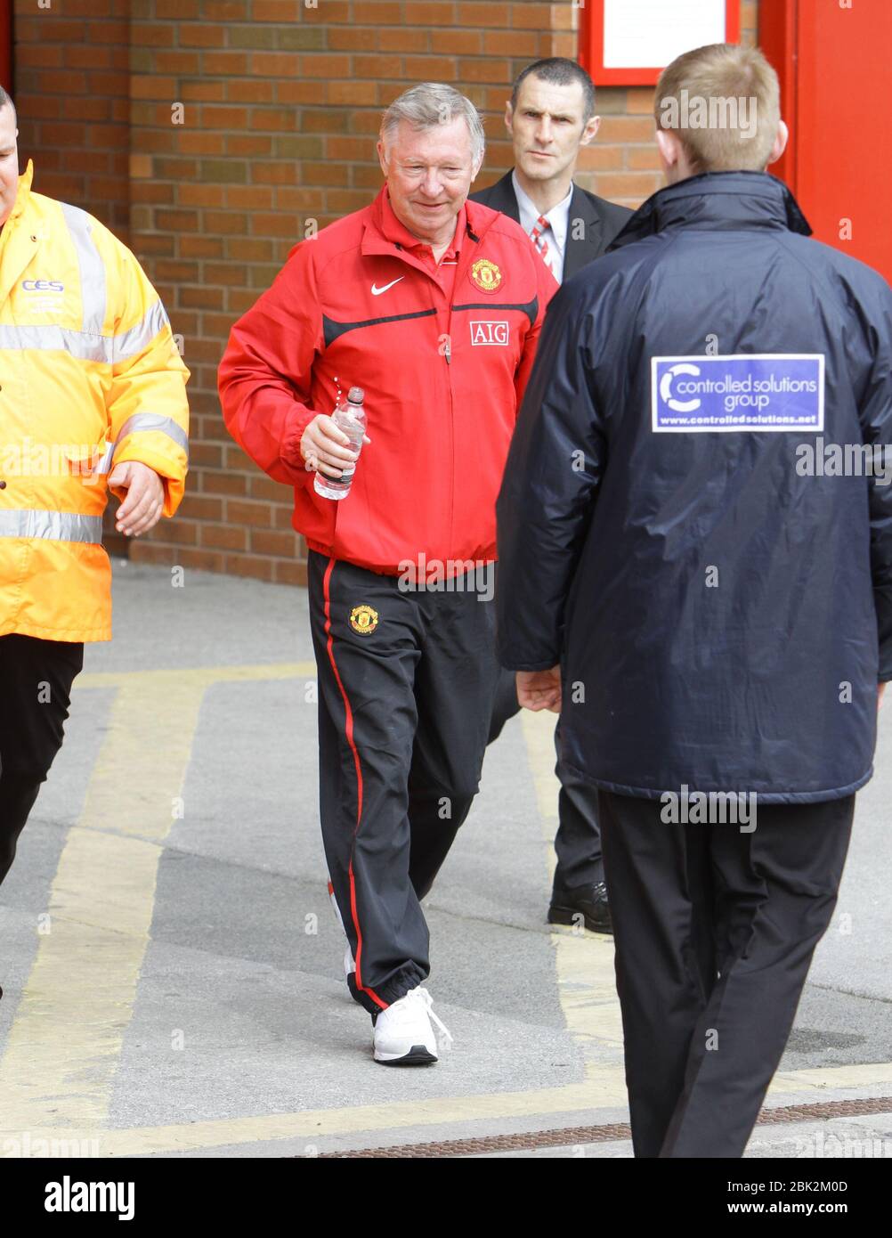 Football stars arrive at Old Trafford credit Ian fairbrother/Alamy ...