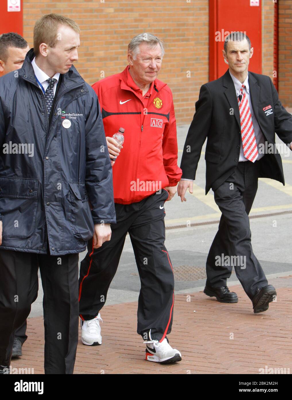 Football stars arrive at Old Trafford credit Ian fairbrother/Alamy ...