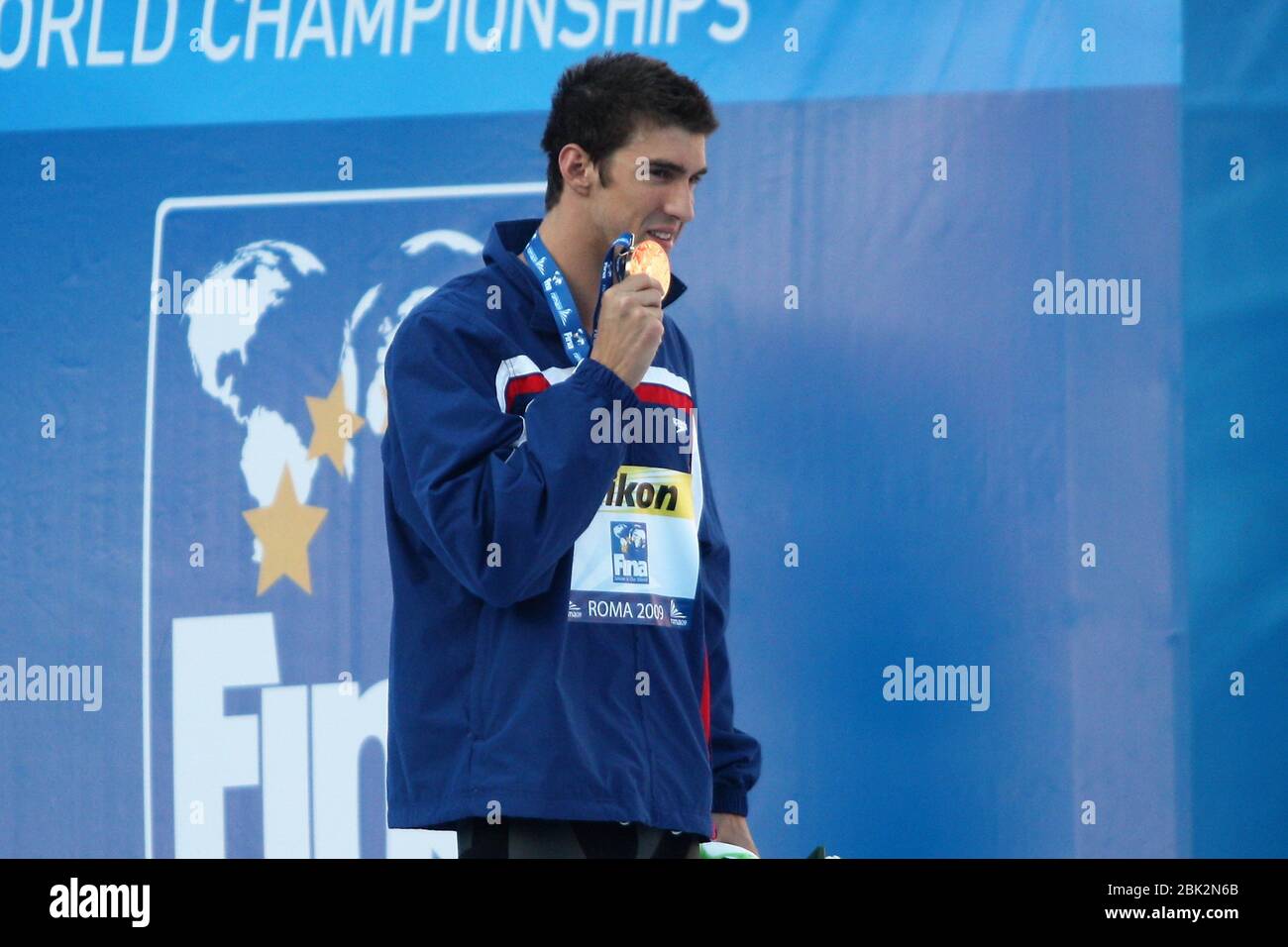Michael phelps papillon hi-res stock photography and images - Alamy