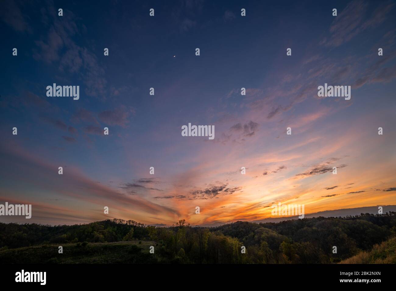 Sunset and clouds in Central Appalachia Stock Photo - Alamy