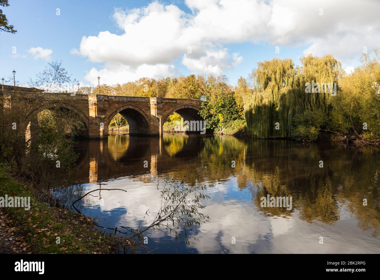 A scenic view of the River Tees at Yarm showing the bridge and tree ...