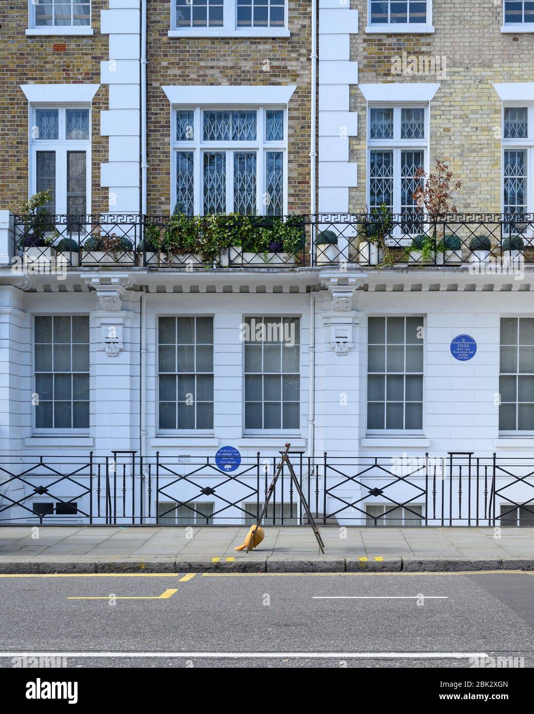 Herbert Tree Plaque - 76 Sloane Street, Chelsea, London Stock Photo - Alamy