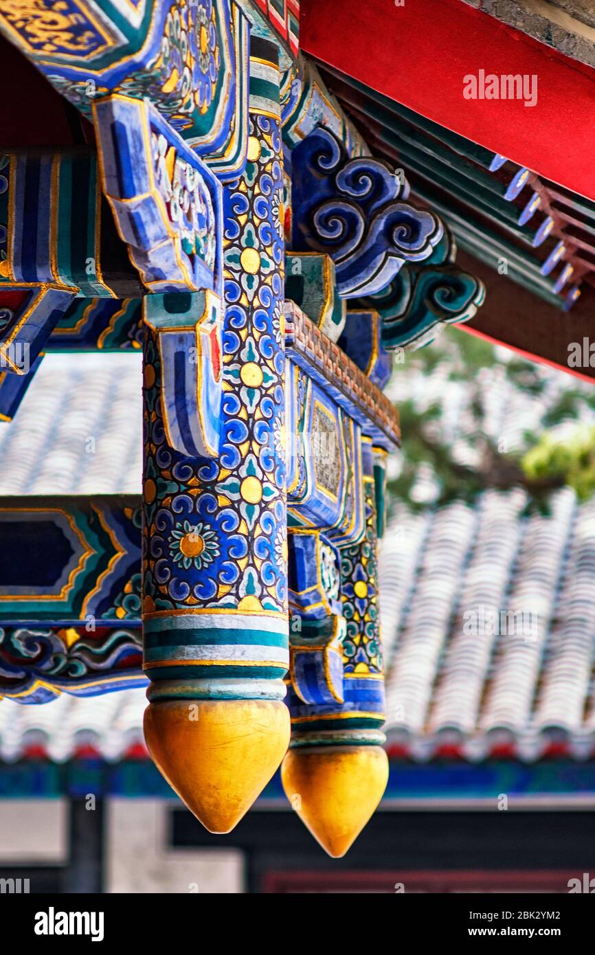 Traditional Chinese architectural roof beam decorations at the Temple ...