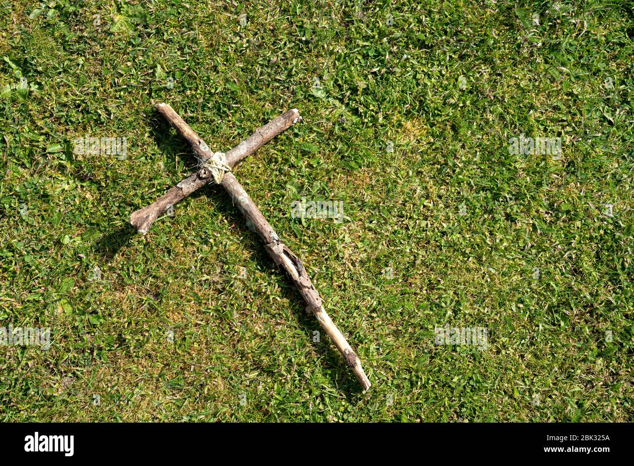 Cross sticks hi-res stock photography and images - Alamy