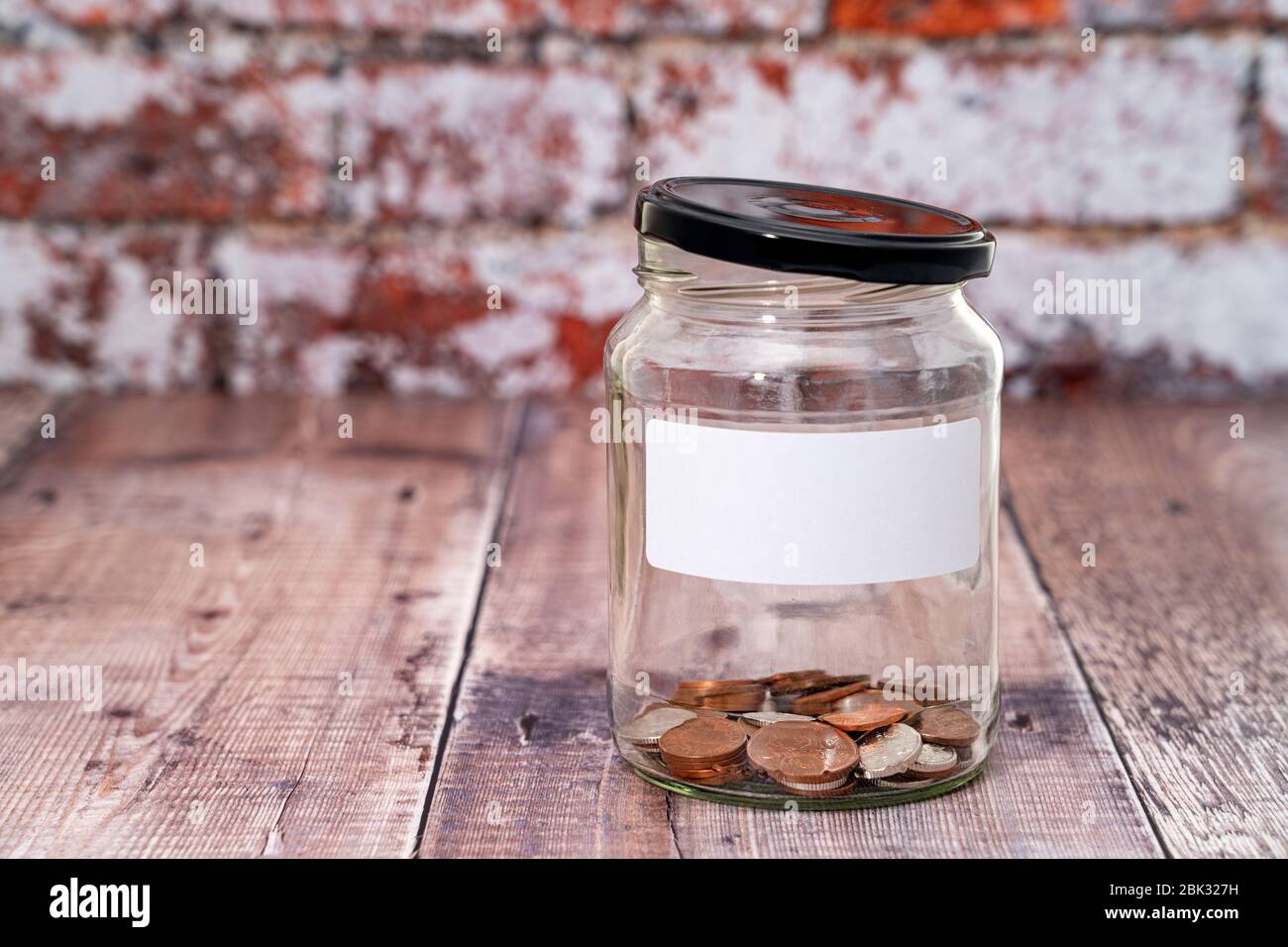Empty jar label hi-res stock photography and images - Alamy