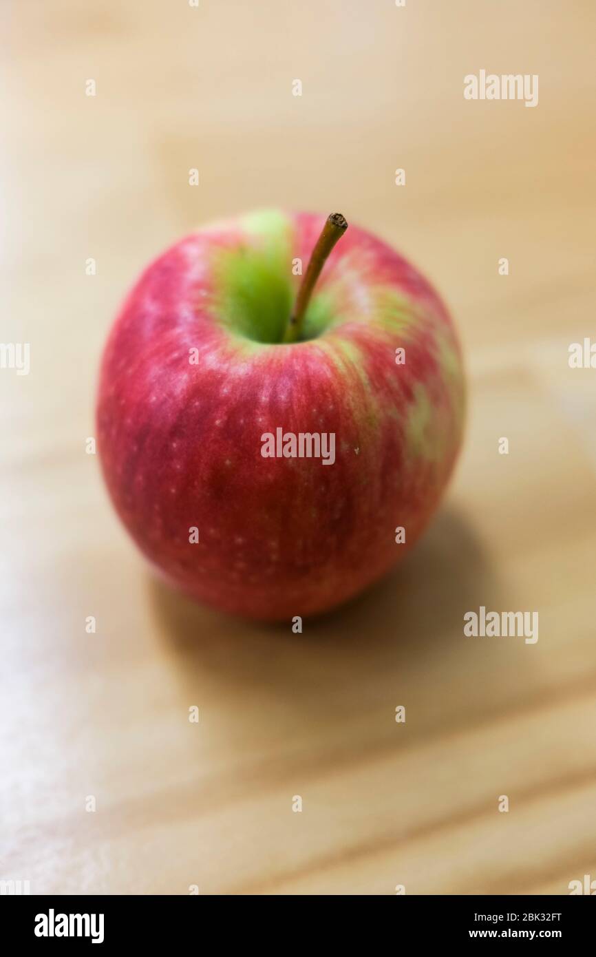 Fresh apple fruit hi-res stock photography and images - Alamy