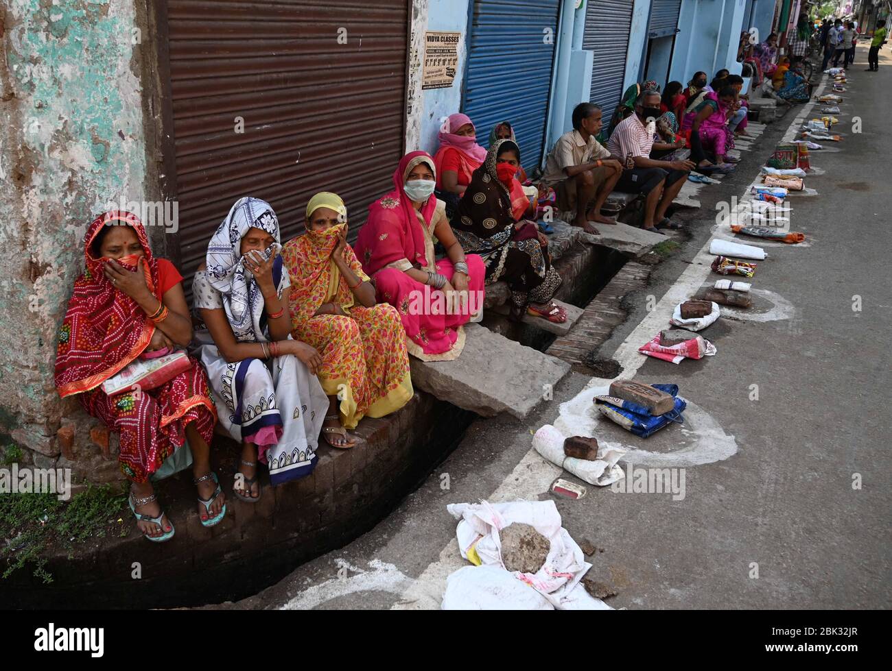 Free ration hi-res stock photography and images - Alamy