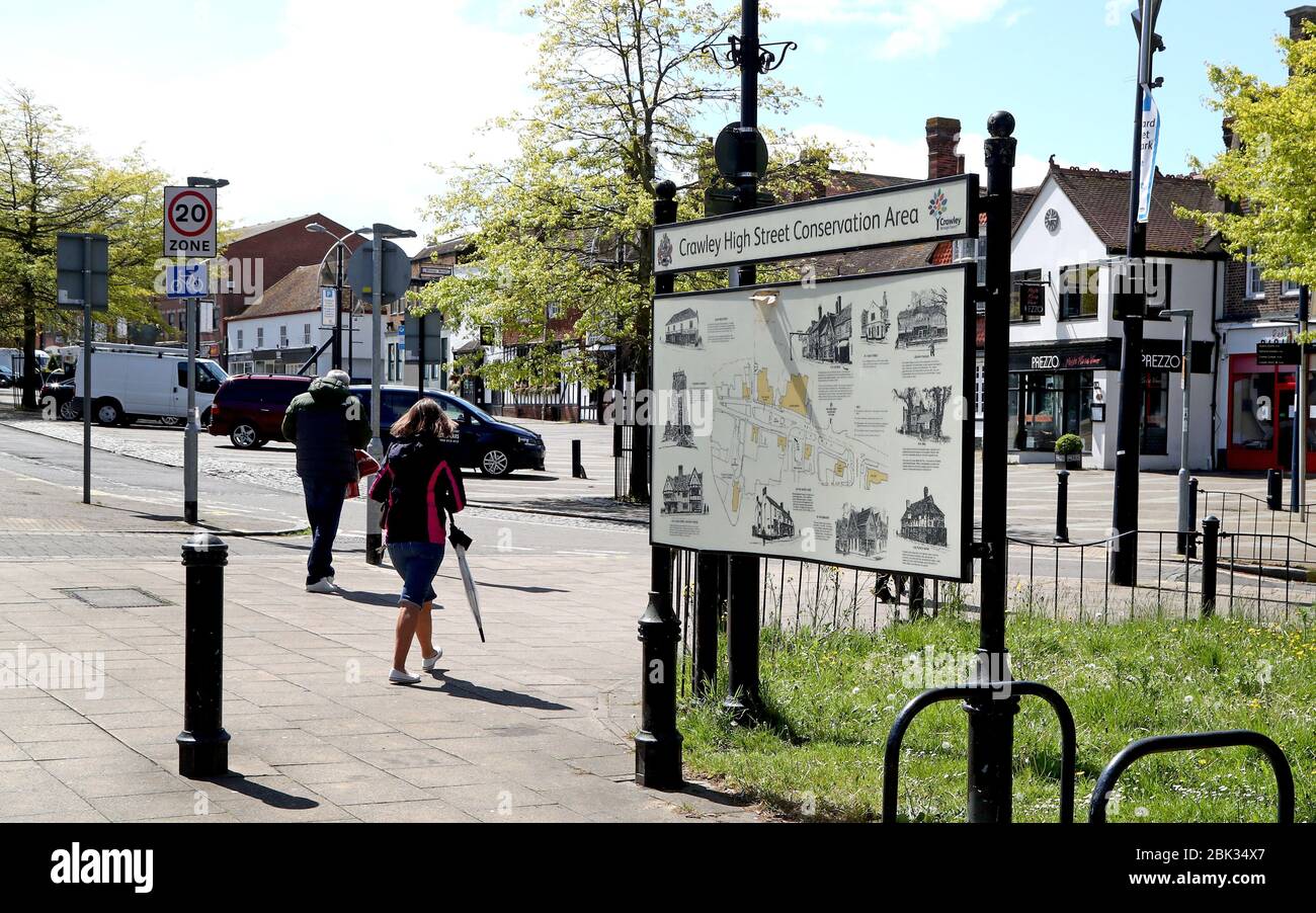 Crawley high street hi-res stock photography and images - Alamy