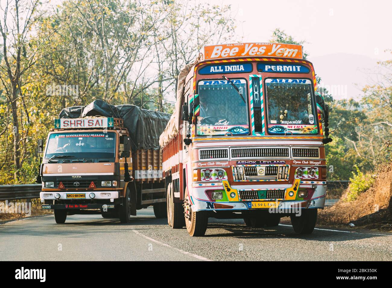 Old indian lorry hi-res stock photography and images - Alamy