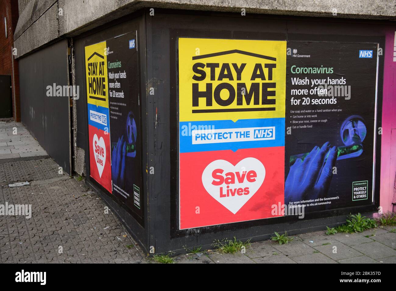 Nhs hospital ward signs hi-res stock photography and images - Alamy