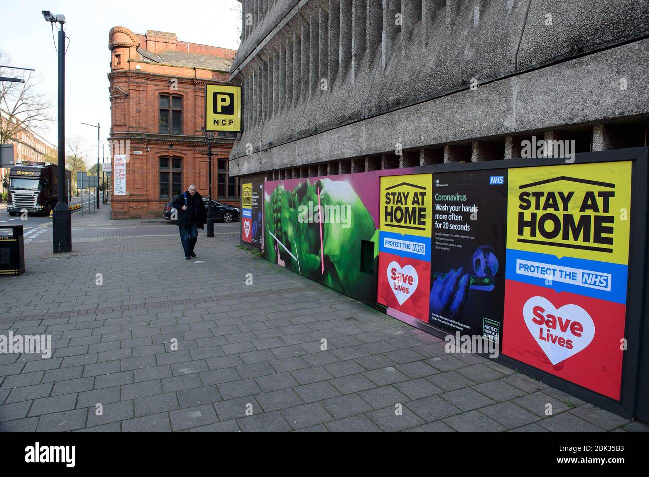 Nhs hospital ward signs hi-res stock photography and images - Alamy
