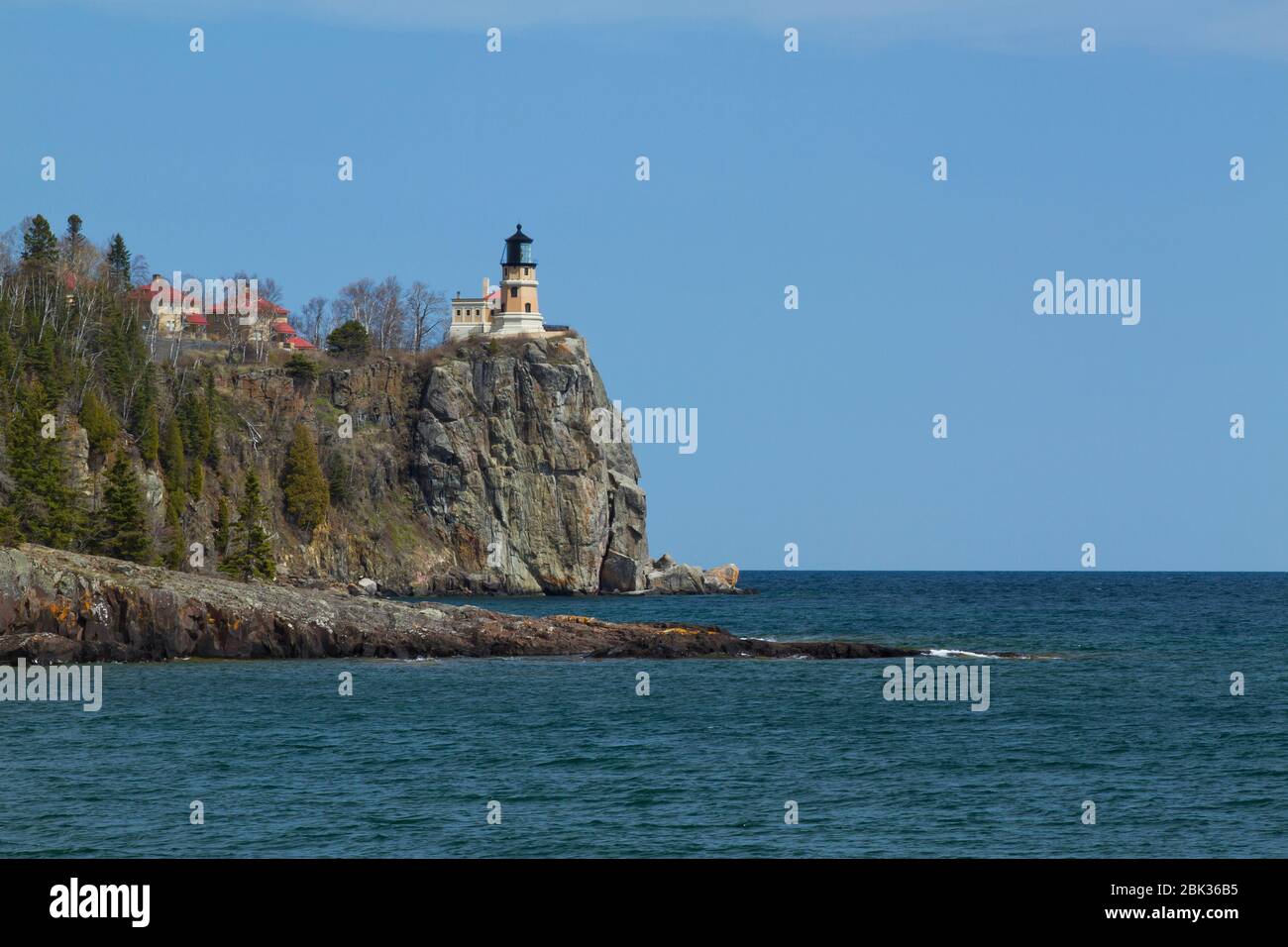 Split Rock Lighthouse on a cliff along Lake Superior Stock Photo - Alamy
