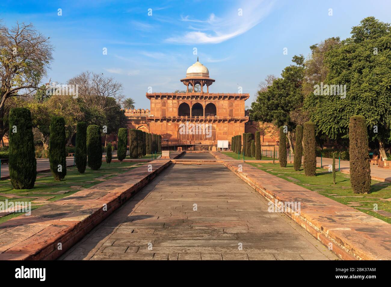Taj Museum in Taj Mahal complex, India, Agra Stock Photo - Alamy