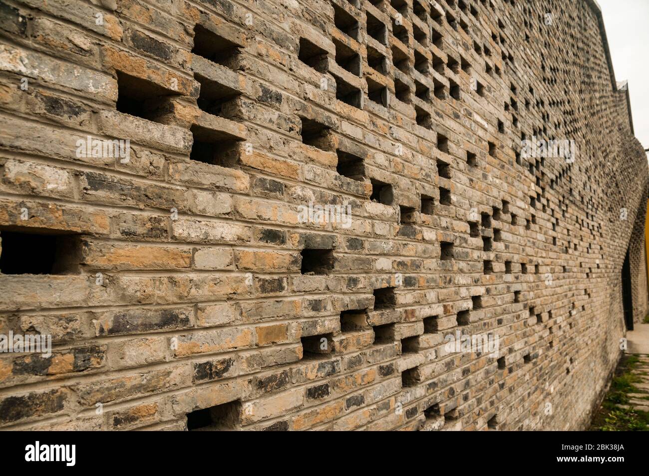 Brick foundations hi-res stock photography and images - Alamy